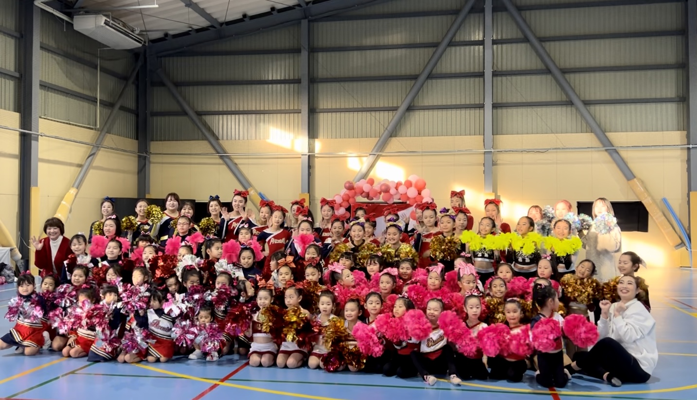 チアダンス・チアリーディングチームの「 PHOENIX CHEERLEADERS Thanksgiving 2023 」で、司会進行を務めさせ ...